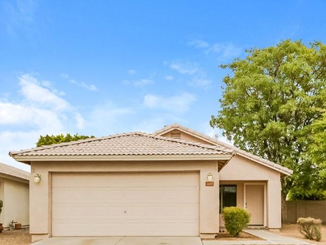 3 Bedroom Home for Rent at 2017 N 108th Dr, Avondale, AZ 85392 Crystal Gardens