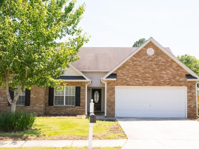 3 Bedroom Home for Rent at 2018 Elm Grove Ln, Hampton, GA 30228