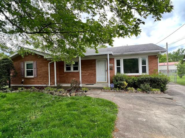 3 Bedroom Home for Rent at 2029 Lynn Lea Rd, Shively, KY 40216 Shively