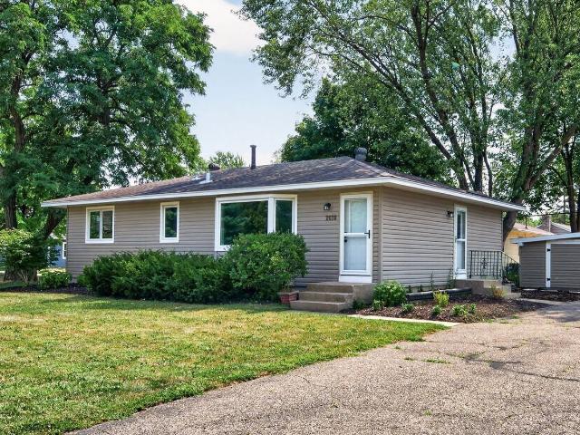 3 Bedroom Home for Rent at 2036 Coral Ln, Eagan, MN 55122 Cedar Grove
