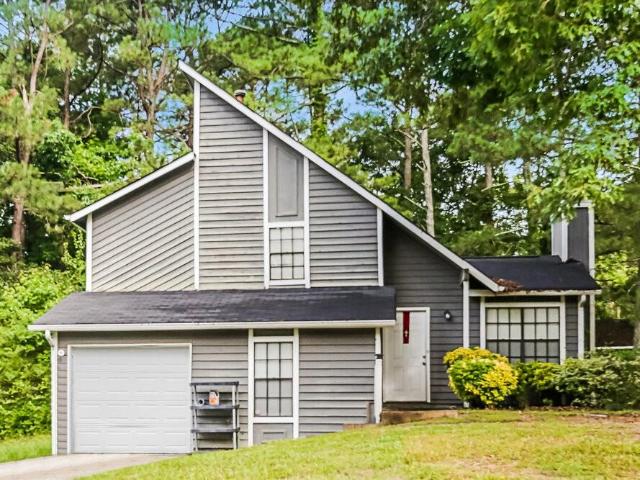 3 Bedroom Home for Rent at 2031 Wendover Dr, Snellville, GA 30078