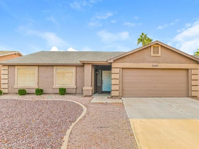 3 Bedroom Home for Rent at 2047 E Brooks St, Gilbert, AZ 85296