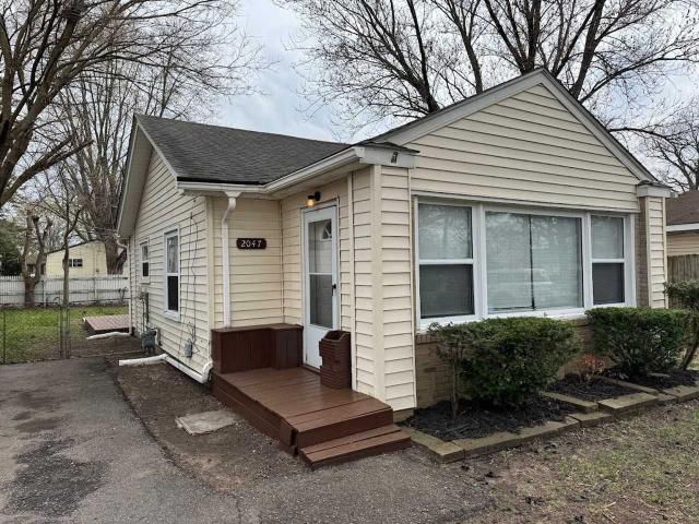 3 Bedroom Home for Rent at 2047 S Parent Ave, Westland, MI 48186 Westland