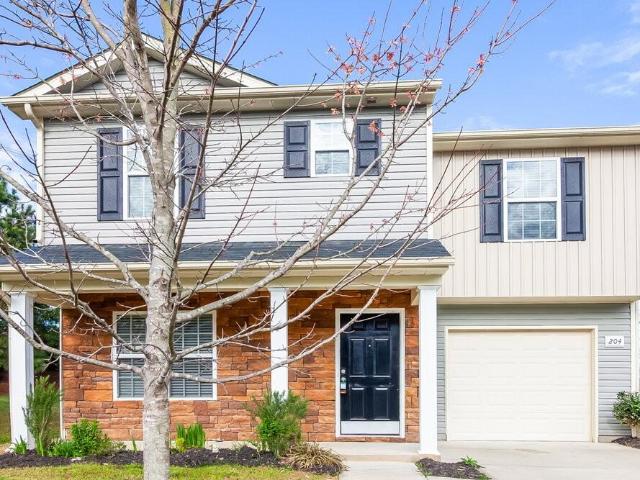 3 Bedroom Home for Rent at 204 Ravenridge Ct, Charlotte, NC 28216 Oakdale South