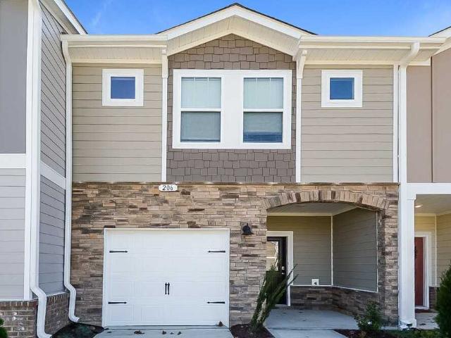3 Bedroom Home for Rent at 206 Brook Farm Ln, Fuquay Varina, NC 27526