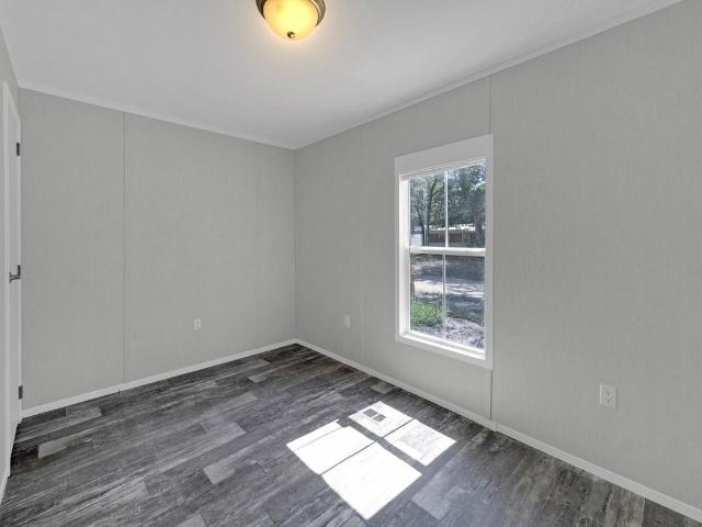 3 Bedroom Home for Rent at 207 E Laurel Ln, Defuniak Springs, FL 32433