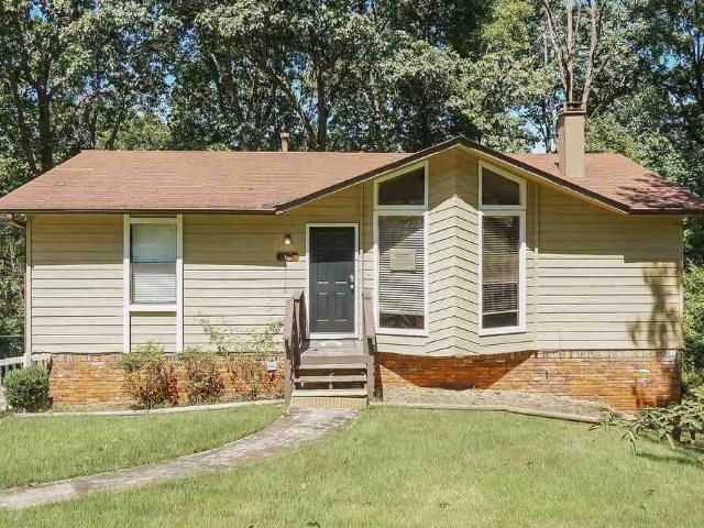 3 Bedroom Home for Rent at 20 Moonglow Dr, Birmingham, AL 35215 Killbough Springs