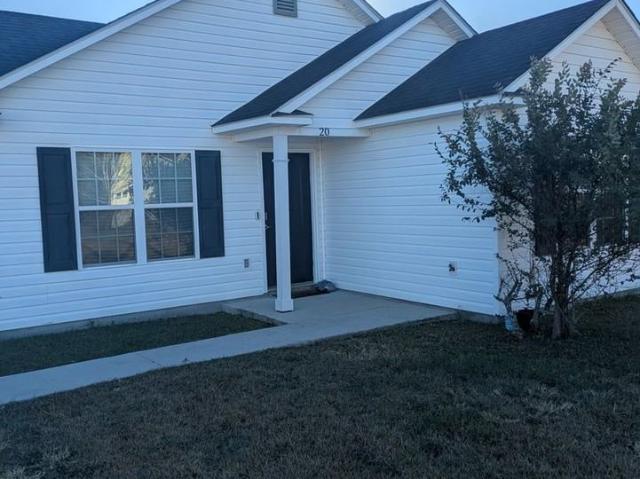 3 Bedroom Home for Rent at 20 N Moody Dr, Ray City, GA 31645