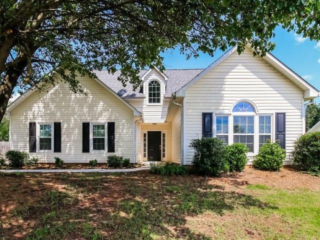 3 Bedroom Home for Rent at 213 Summer Hill Cir, Stockbridge, GA 30281