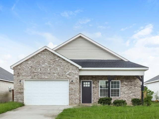 3 Bedroom Home for Rent at 219 Beau Claire Cir, Byron, GA 31008