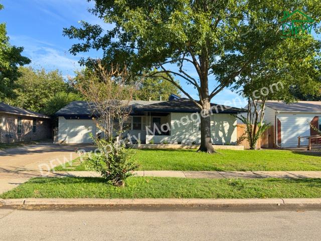 3 Bedroom Home for Rent at 2208 Piedmont St, Irving, TX 75061 Garden Oaks