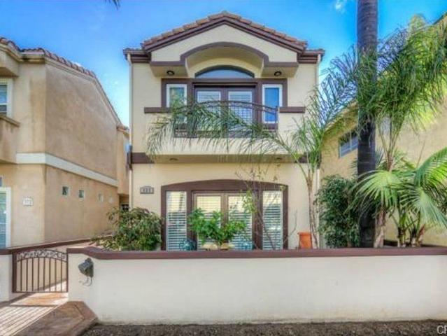3 Bedroom Home for Rent at 220 15th St, Huntington Beach, CA 92648 Downtown Huntington Beach