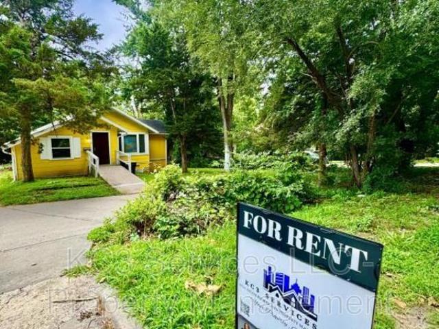 3 Bedroom Home for Rent at 2215 East St, Kansas City, MO 64152