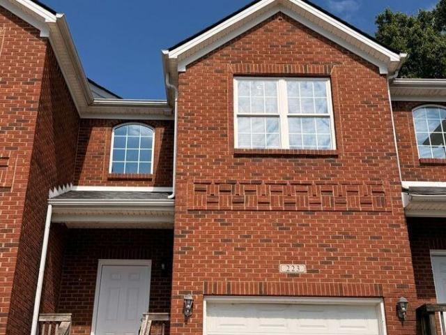 3 Bedroom Home for Rent at 223 Ridgewood Dr, Nicholasville, KY 40356