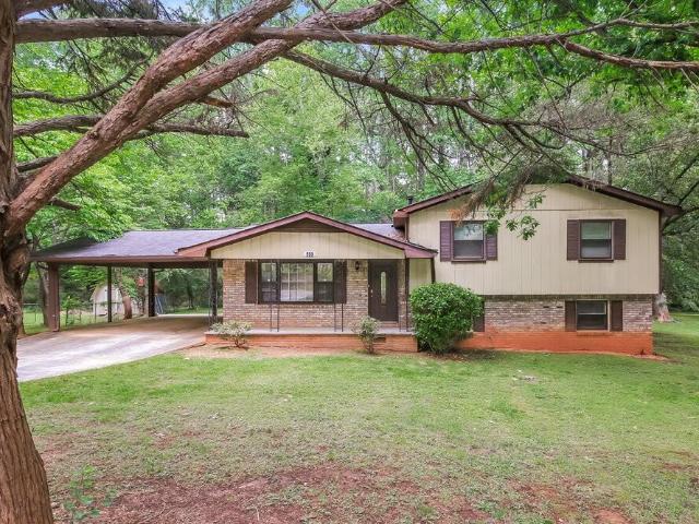 3 Bedroom Home for Rent at 233 Lucan Way, Riverdale, GA 30274