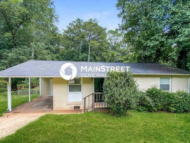 3 Bedroom Home for Rent at 2374 Baywood Dr Se, Atlanta, GA 30315 Swallow Circle Baywood
