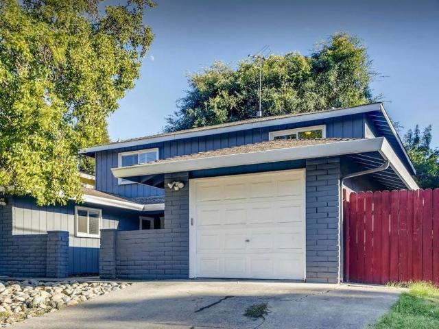 3 Bedroom Home for Rent at 2400 Northrop Ave, Sacramento, CA 95825