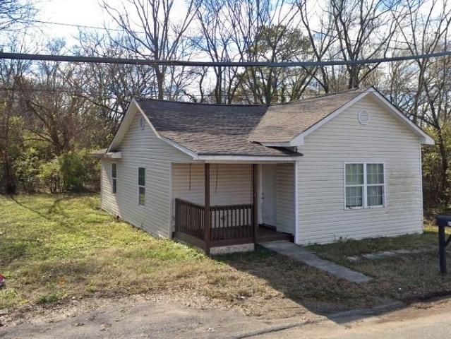 3 Bedroom Home for Rent at 2400 Crutchfield St #1, Chattanooga, TN 37406 Amnicola East Chattanooga