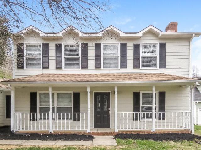 3 Bedroom Home for Rent at 2416 Haybrook Ln, Charlotte, NC 28262 Harris Houston
