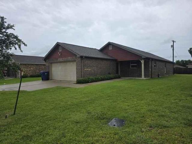 3 Bedroom Home for Rent at 2418 14th Ave N, Texas City, TX 77590