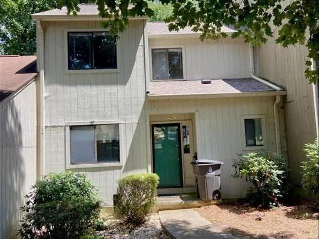 3 Bedroom Home for Rent at 242 Lamplighter Cir, Winston Salem, NC 27104 Stonebridge