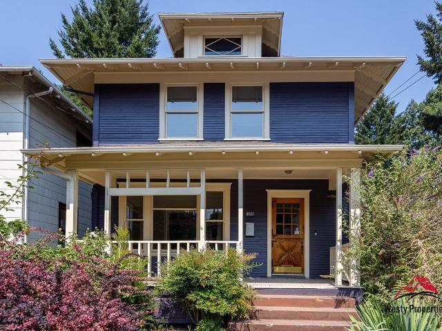3 Bedroom Home for Rent at 2445 Se Belmont St, Portland, OR 97214 Buckman