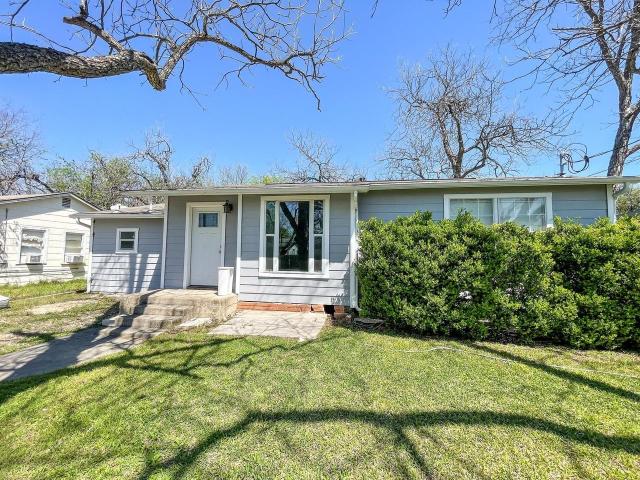 3 Bedroom Home for Rent at 244 Ridgewood Ave, New Braunfels, TX 78130