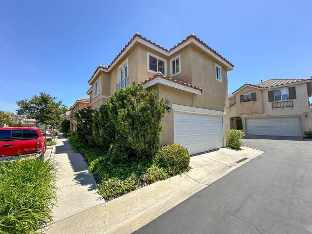 3 Bedroom Home for Rent at 24623 Montevista Cir, Valencia, CA 91354