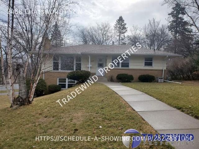 3 Bedroom Home for Rent at 2488 Chatsworth St N, Roseville, MN 55113 Roseville
