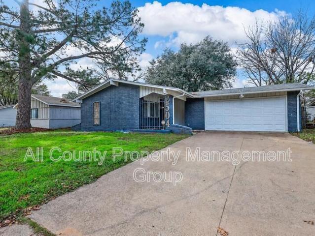3 Bedroom Home for Rent at 2504 S Fielder Rd, Arlington, TX 76015