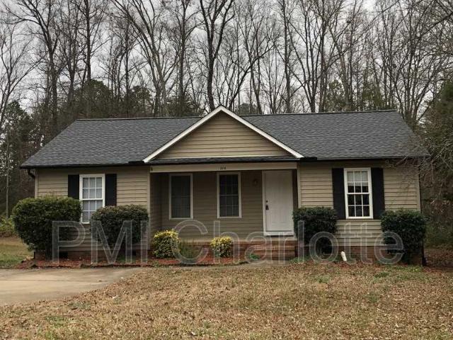 3 Bedroom Home for Rent at 2519 Hickory Ave, Concord, NC 28027