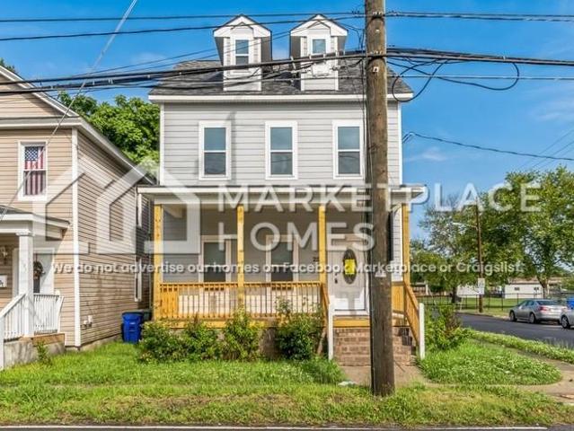 3 Bedroom Home for Rent at 2529 Tidewater Dr, Norfolk, VA 23504 Lindenwood