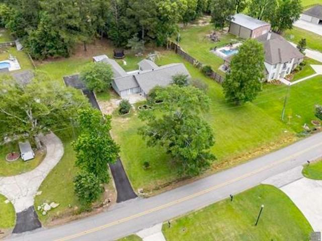 3 Bedroom Home for Rent at 25820 Wax Rd, Denham Springs, LA 70726