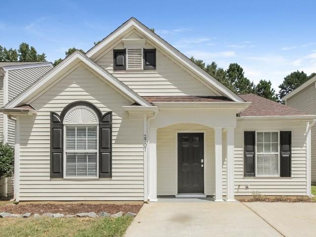 3 Bedroom Home for Rent at 2707 Oasis Ln, Charlotte, NC 28214 Moores Chapel