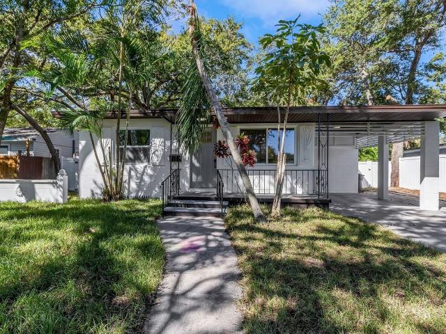 3 Bedroom Home for Rent at 2710 Boca Ciega Dr N, St. Petersburg, FL 33710 Jungle Terrace