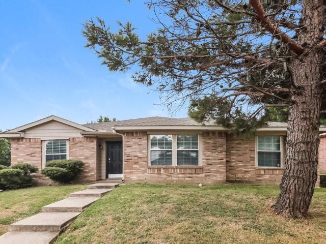 3 Bedroom Home for Rent at 2712 Tranquil Way, Dallas, TX 75237