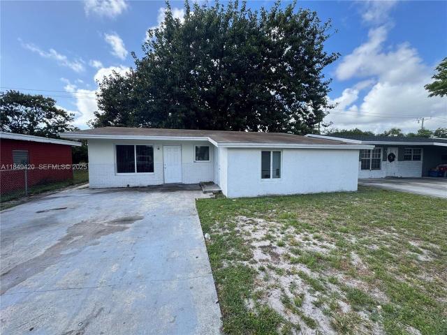 3 Bedroom Home for Rent at 2720 Northwest 2nd Street #0, Pompano Beach, FL 33069 Collier City