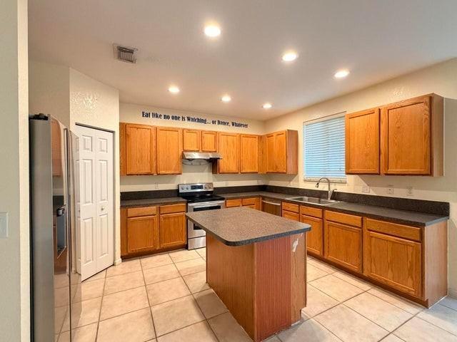 3 Bedroom Home for Rent at 2789 South Evergreen Circle, Boynton Beach, FL 33426 Quantum Park at Boynton Beach