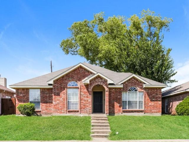 3 Bedroom Home for Rent at 2805 Saint Croix Ave, Lancaster, TX 75146