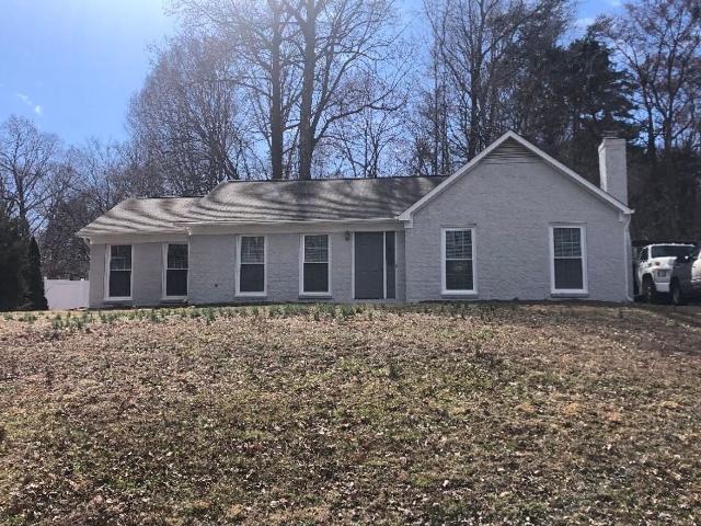 3 Bedroom Home for Rent at 2803 Bardwell Rd, Greensboro, NC 27410 Saddlecreek