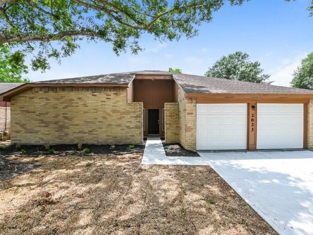 3 Bedroom Home for Rent at 2823 Woodhall Ct, League City, TX 77573 Meadow Bend
