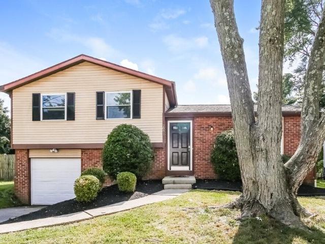 3 Bedroom Home for Rent at 2891 Freedom Trl, Columbus, OH 43068 Independence Village