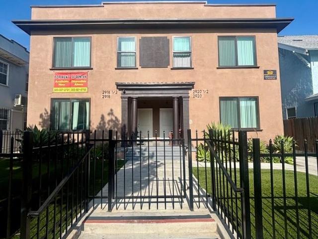 3 Bedroom Home for Rent at 2918 1/2 Normandie Avenue, Los Angeles, CA 90007 Congress North