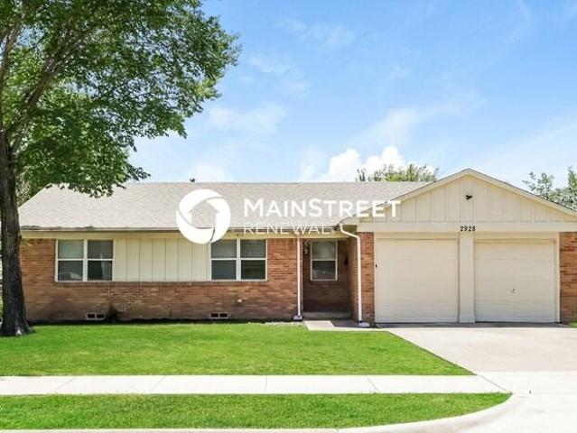 3 Bedroom Home for Rent at 2928 Mark Twain Dr, Farmers Branch, TX 75234