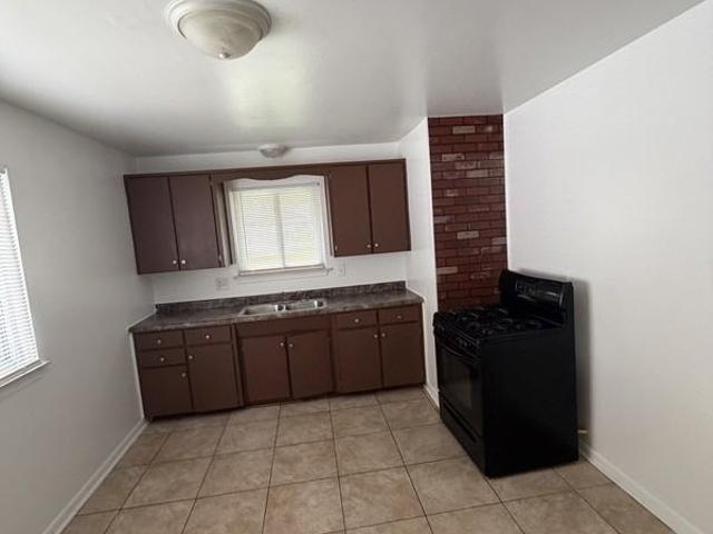 3 Bedroom Home for Rent at 29708 Grandview St, Inkster, MI 48141 Inkster