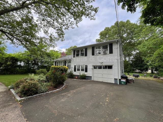 3 Bedroom Home for Rent at 29 Bowen Rd, North Haven, CT 06473
