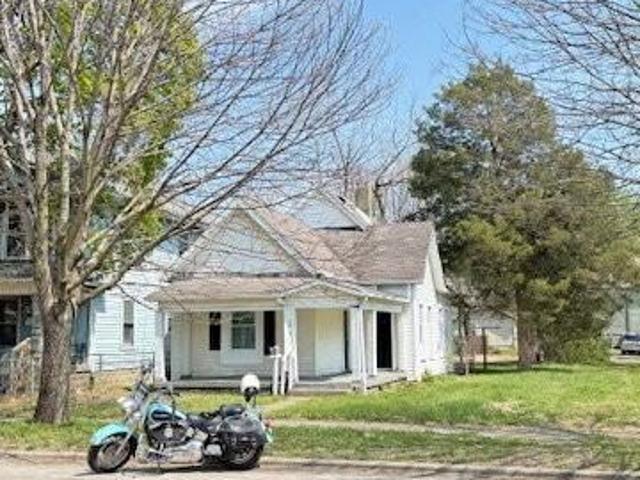 3 Bedroom Home for Rent at 3019 Boulevard Pl, Indianapolis, IN 46208 Near Northwest Riverside