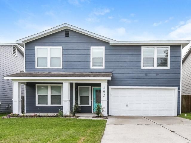 3 Bedroom Home for Rent at 302 Falling Pine Dr, Conroe, TX 77304