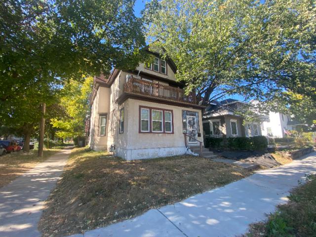3 Bedroom Home for Rent at 3046 Bryant Ave S #2, Minneapolis, MN 55408 Lyn Lake