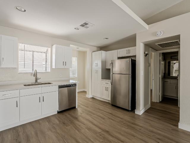 3 Bedroom Home for Rent at 3041 N 24th Ln, Phoenix, AZ 85015
